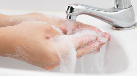 Easy Ways to Avoid the Flu Virus – The Queen′s Health Systems