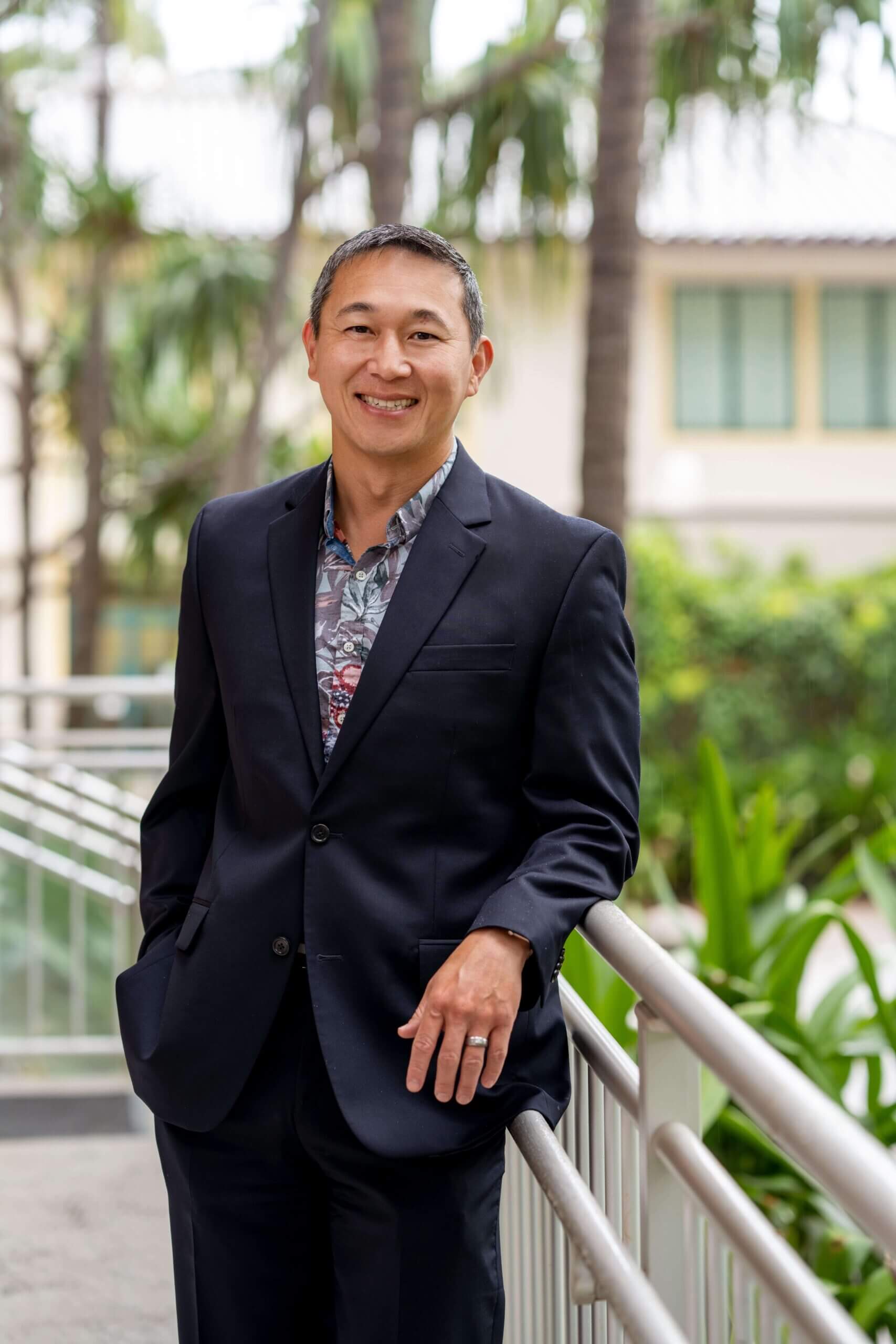 Jason Chang – The Queen′s Health Systems