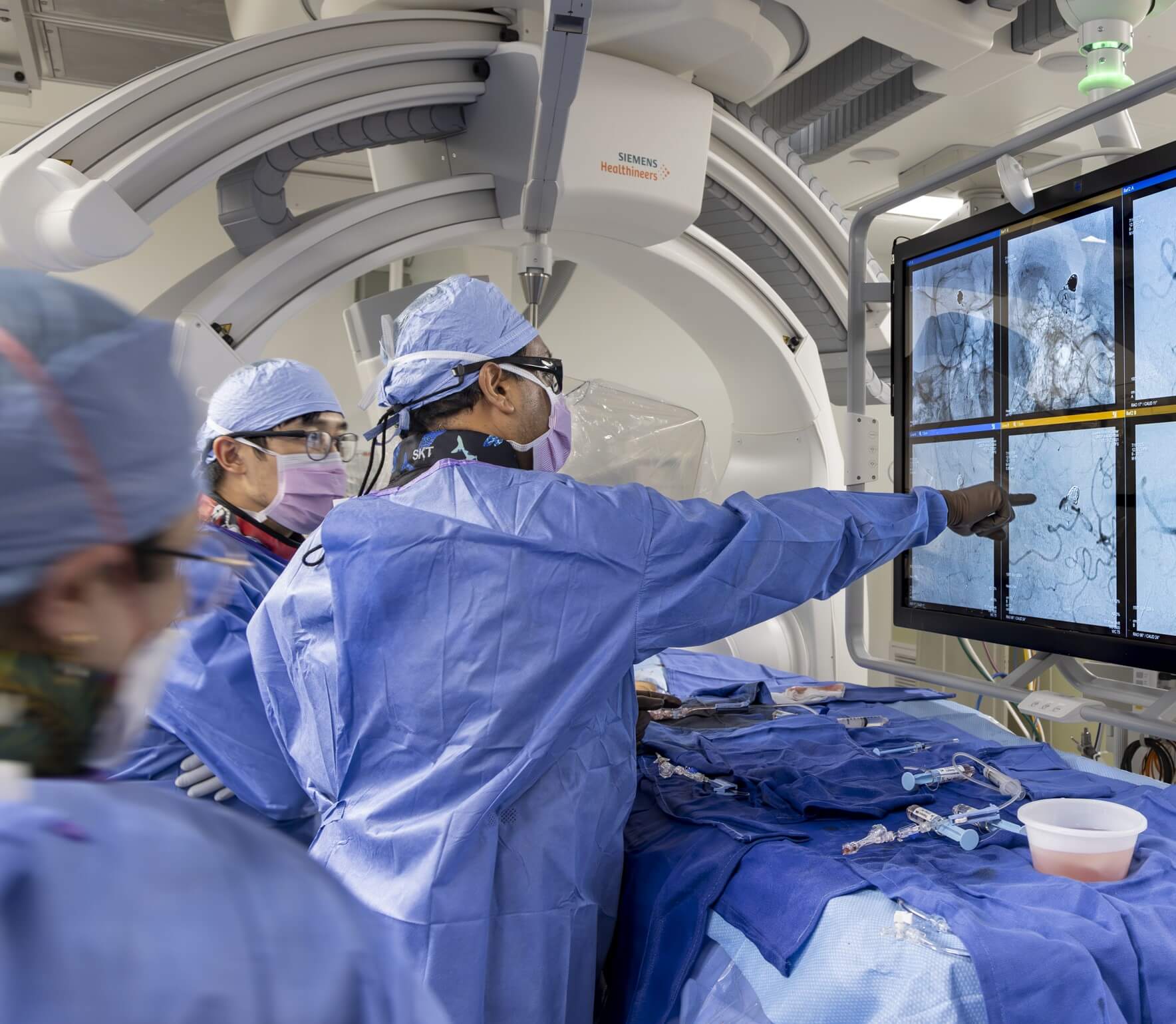 Cerebral Venous and CSF Disorders Center – The Queen′s Health Systems